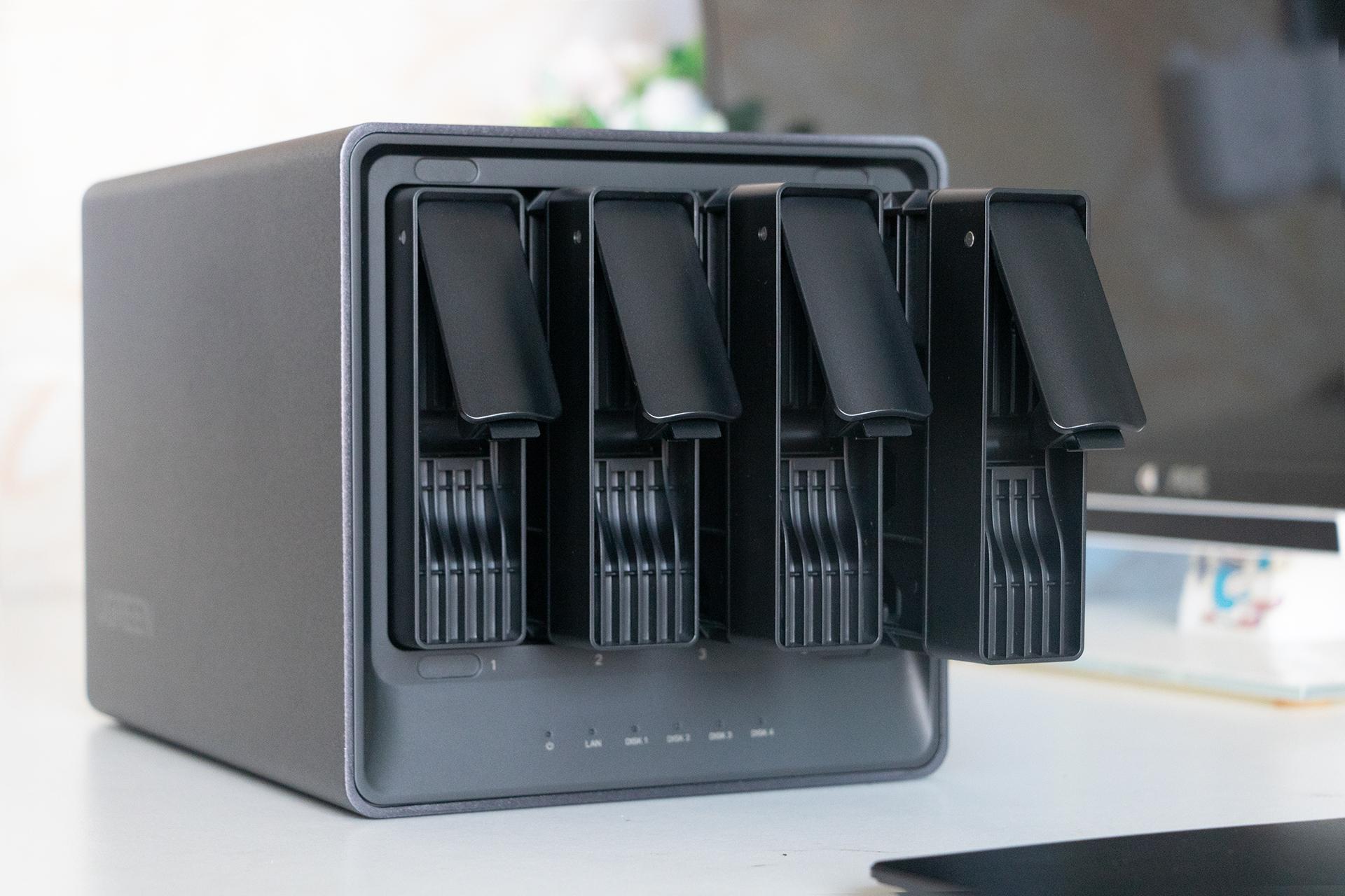 无需公网，NAS远程流畅观影+远程下载！最简单的搭建个人影音库的方案！适用于群晖、威联通NAS和iStore OS！ - 知乎