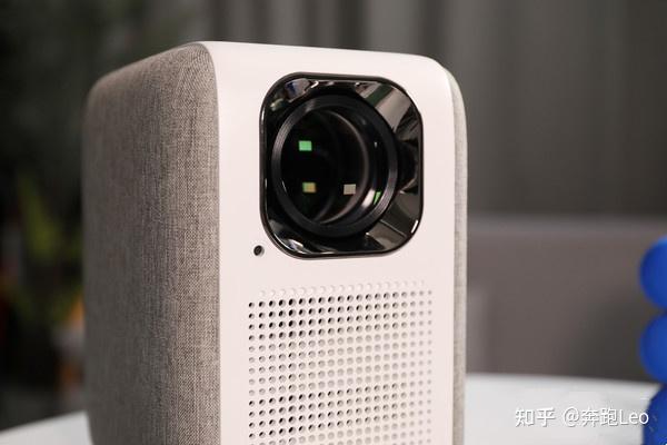 AOC A10投影仪评测：专为年轻人打造的投影仪