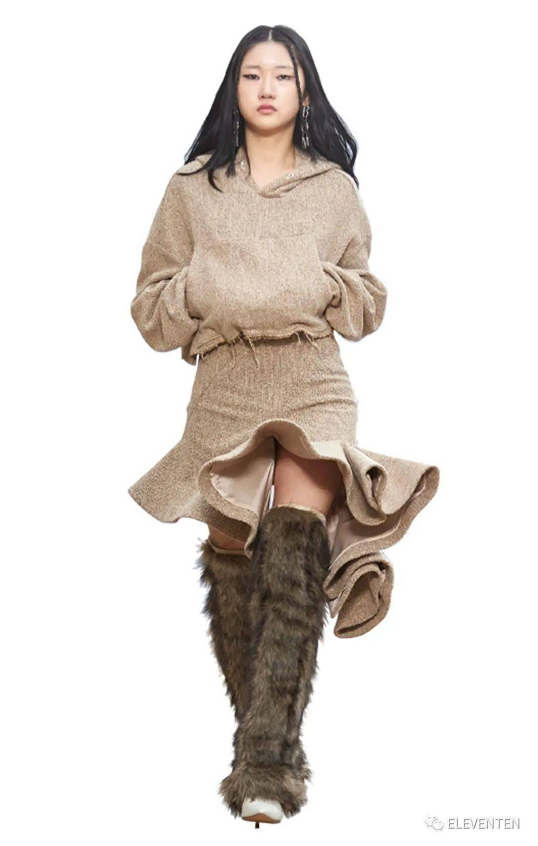 伦时LCF毕业韩国设计师Bonbom Jo，独特的设计结构赢得韩国偶像青睐。 - 知乎