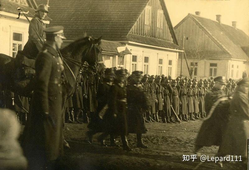 【波兰】150波兰游击队对700德军与伪军 ~大获全胜 - 知乎