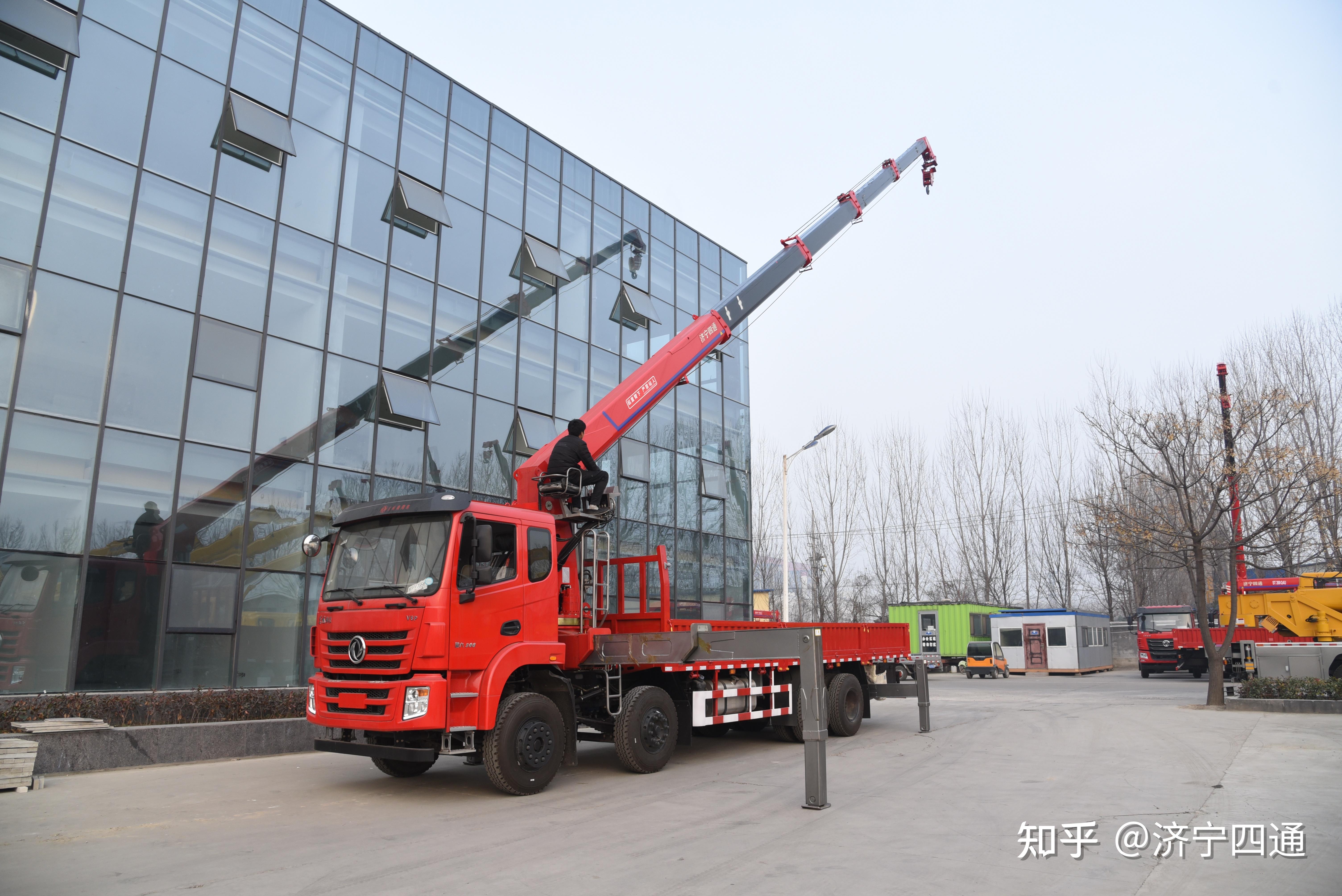 汽车吊与随车吊有哪些异同? - 知乎
