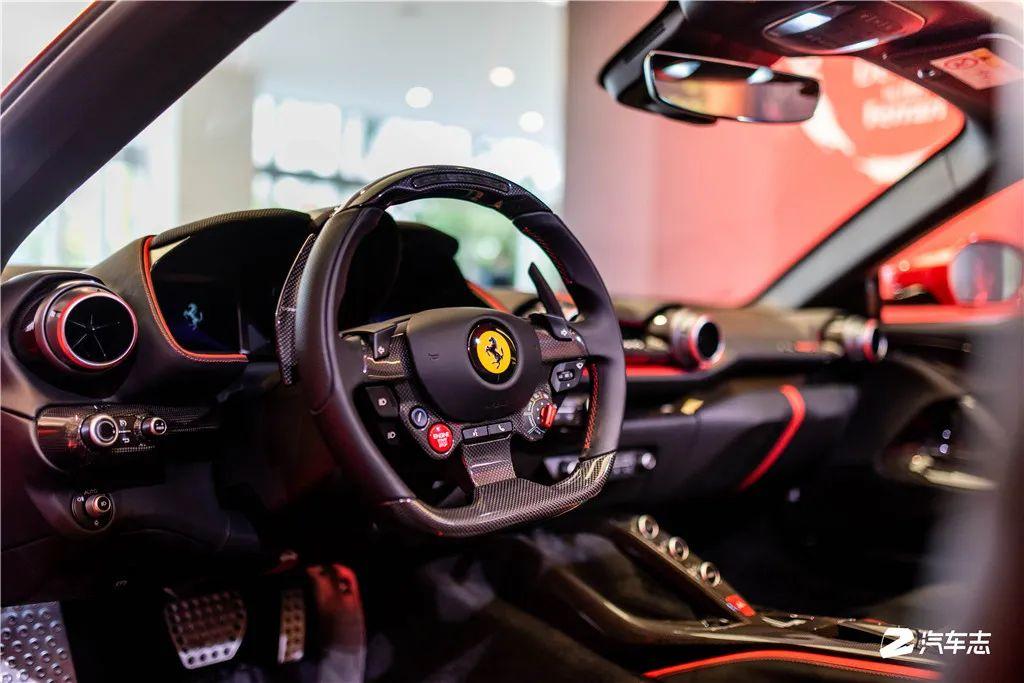 离上街还有多久？两辆最新款敞篷法拉利前日饮马珠江 - 知乎