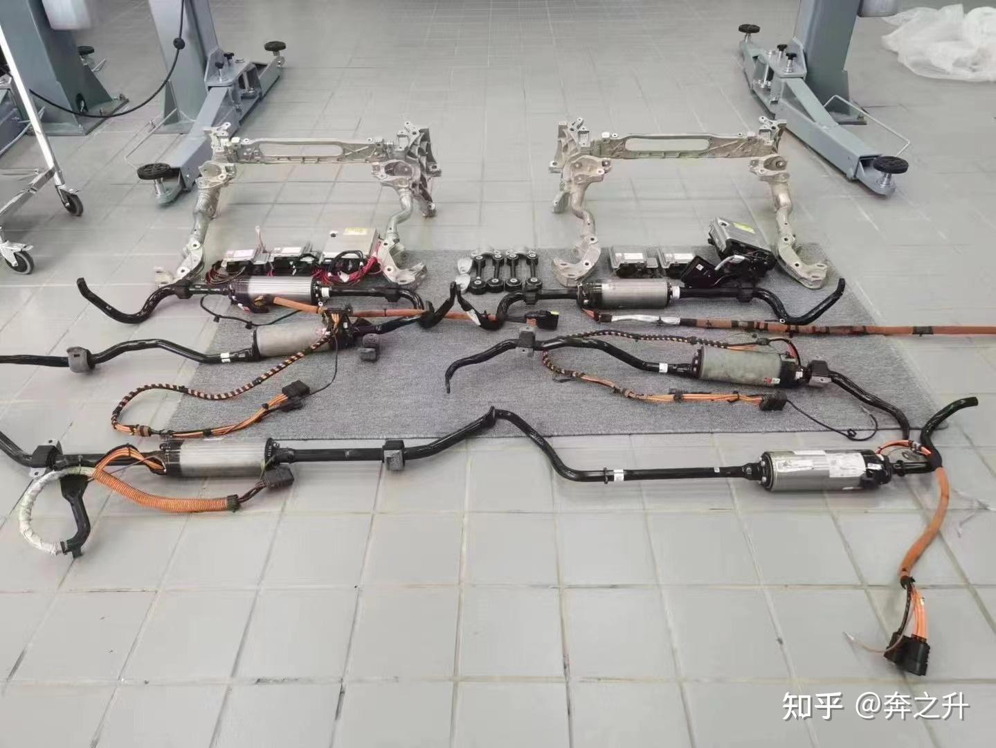 保时捷新款卡宴升级PDCC动态底盘控制系统效果怎么样 - 知乎