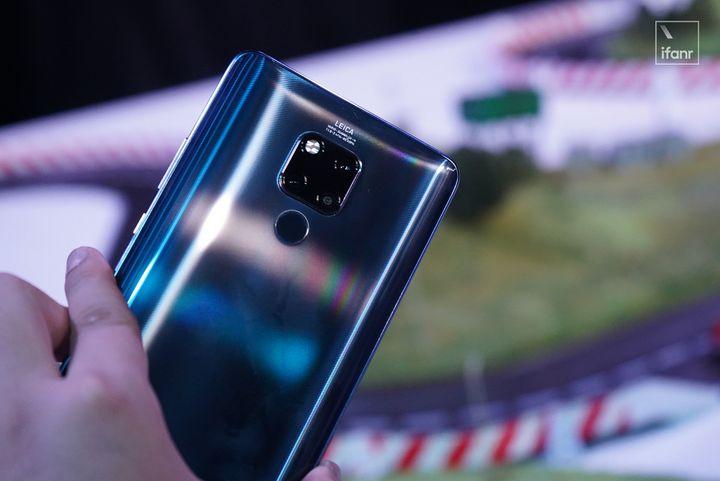 华为 Mate 20 系列上手评测：史上最贵华为旗舰，体验如何？ - 知乎