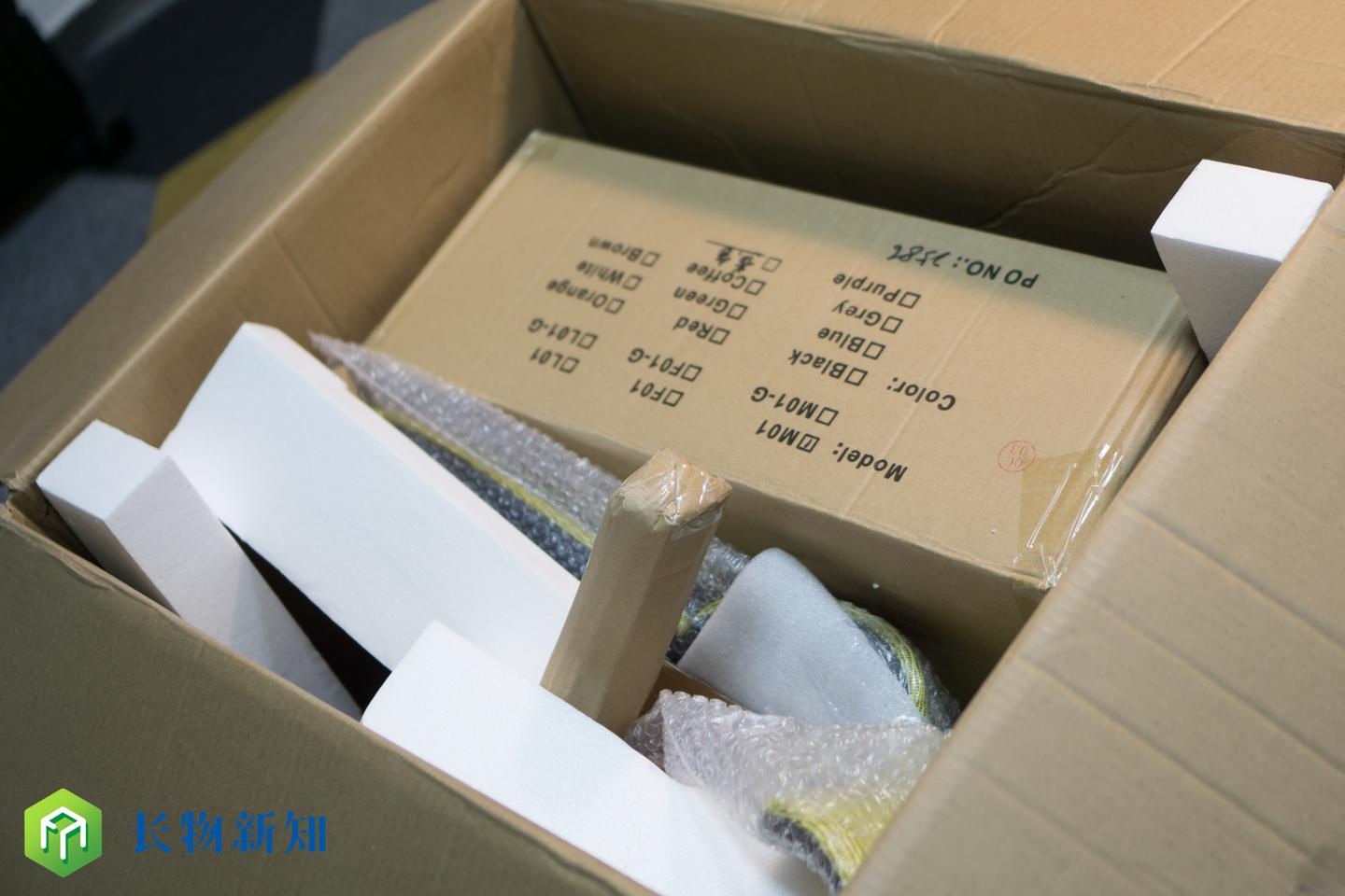 拯救老腰的第一步，就升级把舒服点的椅子好了——ergomax commander人体工学椅评测 | 肉身评测 - 知乎