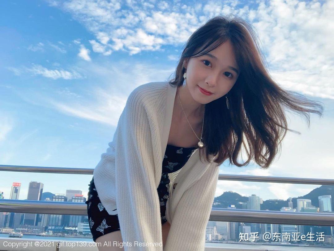 香港美女「Coco Wong」笑起来好甜，举手投足超有女朋友feel！ - 知乎
