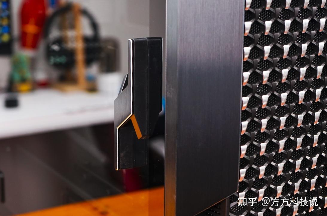 今年我装过最舒服的全塔机箱！Dark Flash DF7100上手评测 - 知乎