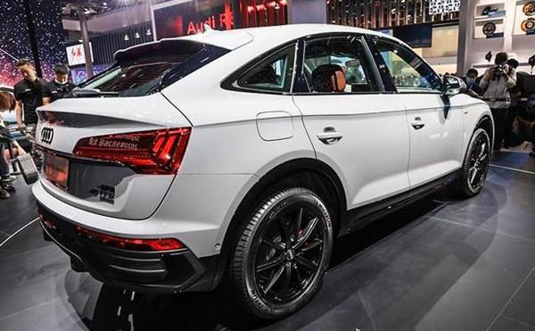 新车轿跑版奥迪Q5L，换脸+溜背更运动！ - 知乎