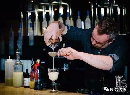 调酒师年轻人喜欢的职业，拥有证书让人生走向巅峰~ - 知乎