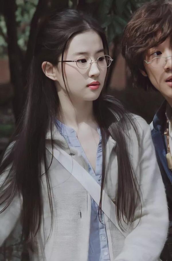 女生怎么样才能做到不化妆也漂亮呢? 知乎