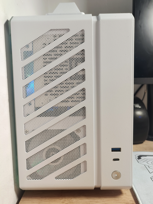 可能是最详细的机械大师C24 ITX机箱装机分享！ - 知乎