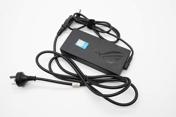 DC 240W+PD 100W+90Wh快充续航，华硕 ROG幻16 2022笔记本充电评测 - 知乎