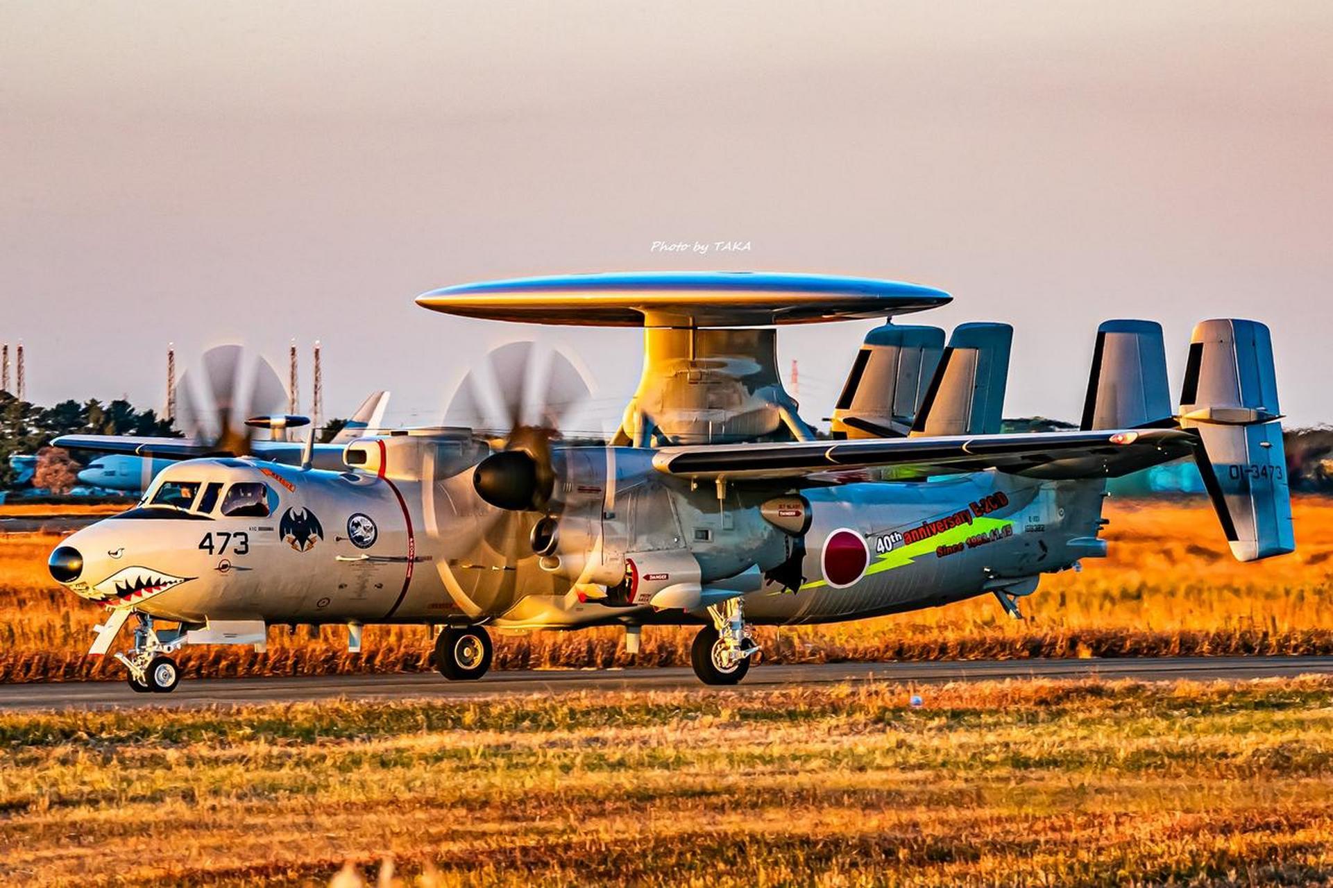 中美舰载预警机大对决：KJ-600与E-2D - 知乎