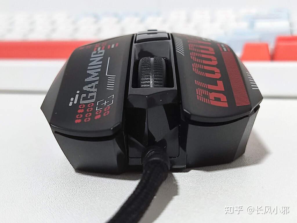 免驱调教、更轻更顺手——血手幽灵V8M Max Mini RGB游戏鼠标体验 - 知乎