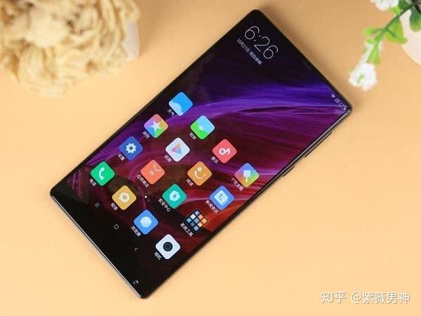 盘点小米手机历史上的第一 - 知乎