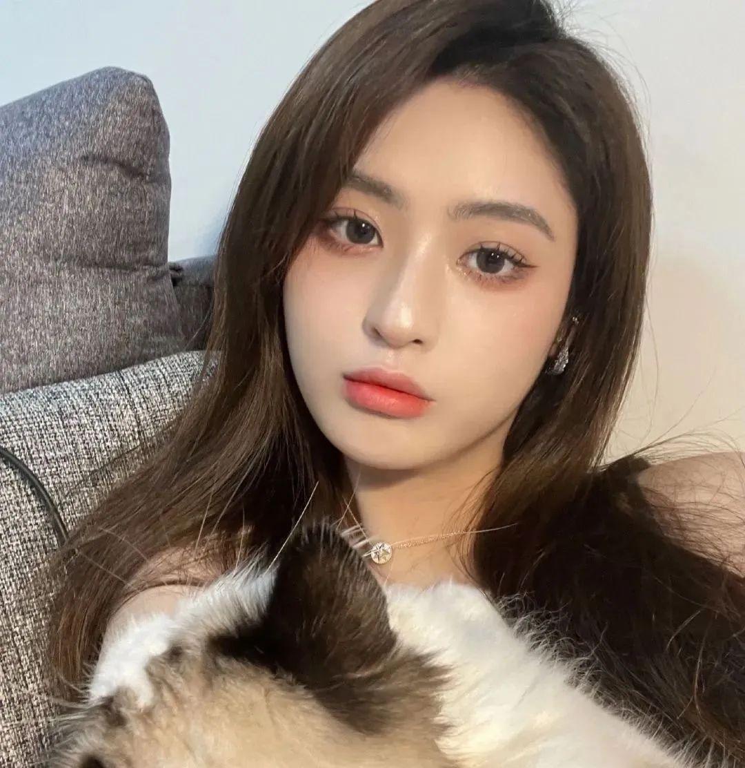 女孩子比较好用的QQ头像 - 知乎