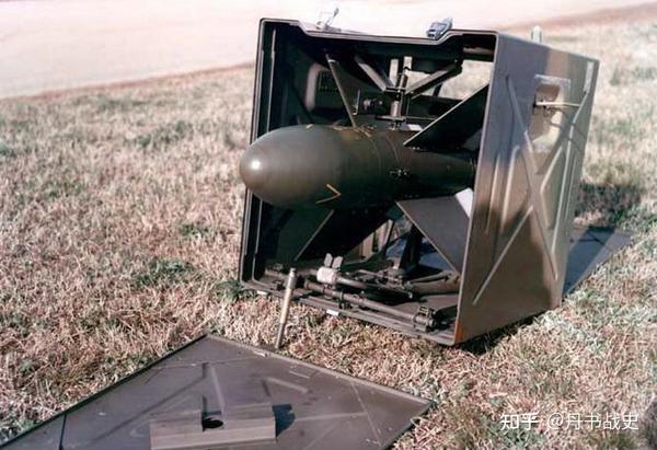 法国第一代反坦克导弹SS.10，被瑞典当成反舰导弹用 - 知乎