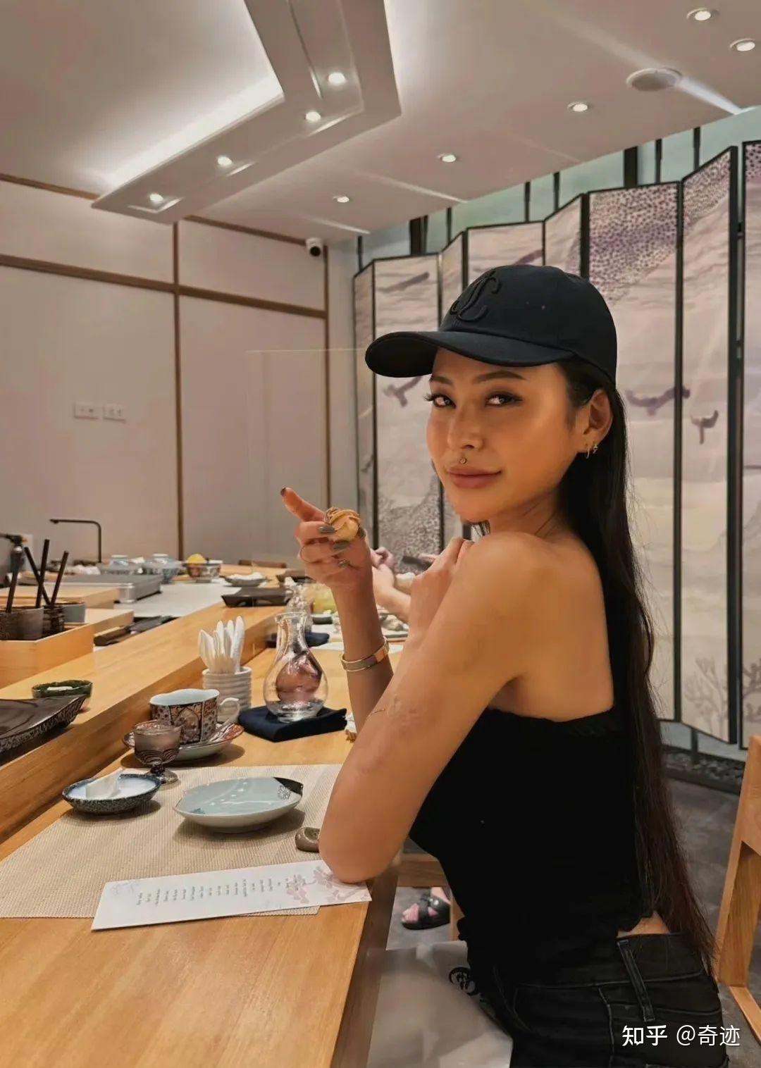 欧美业界的亚裔一姐：rae Lil Black 知乎