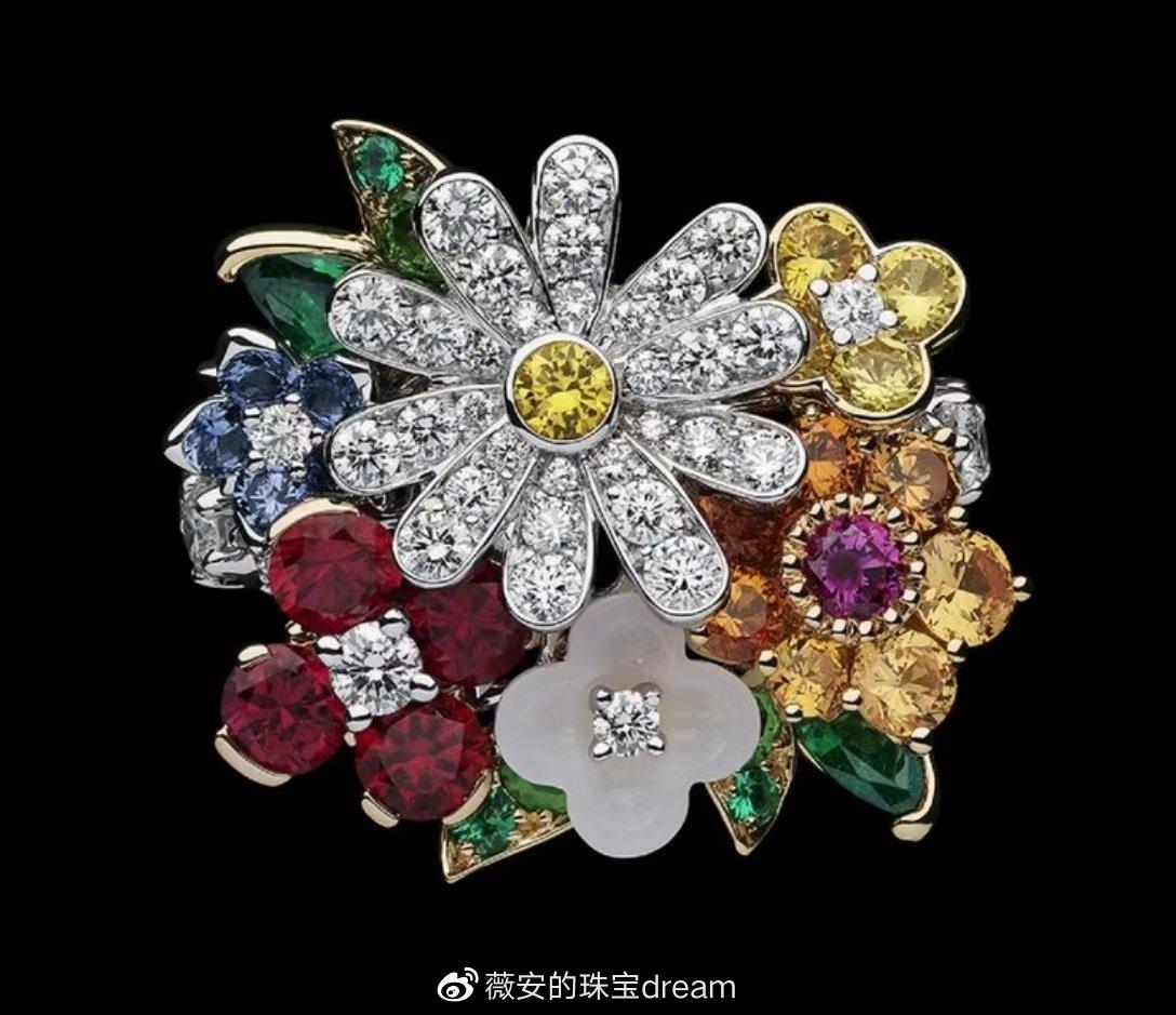Dior 推出 Dearest Dior 高级珠宝系列：高定时装蕾丝灵感 - 知乎