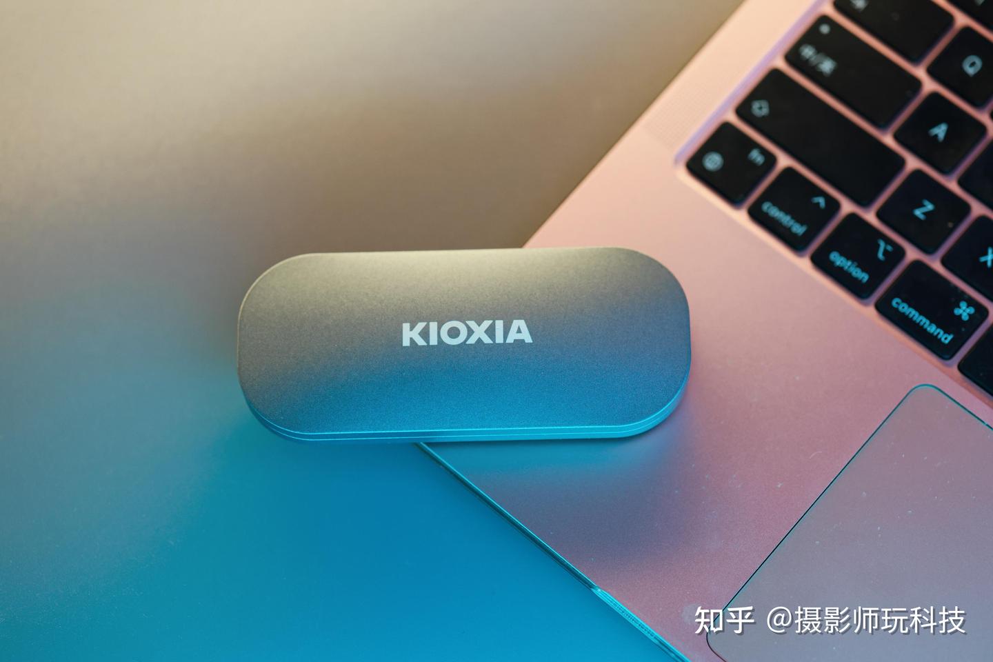 不止是高速便携，小巧精致铠侠XD10移动固态硬盘推荐 - 知乎