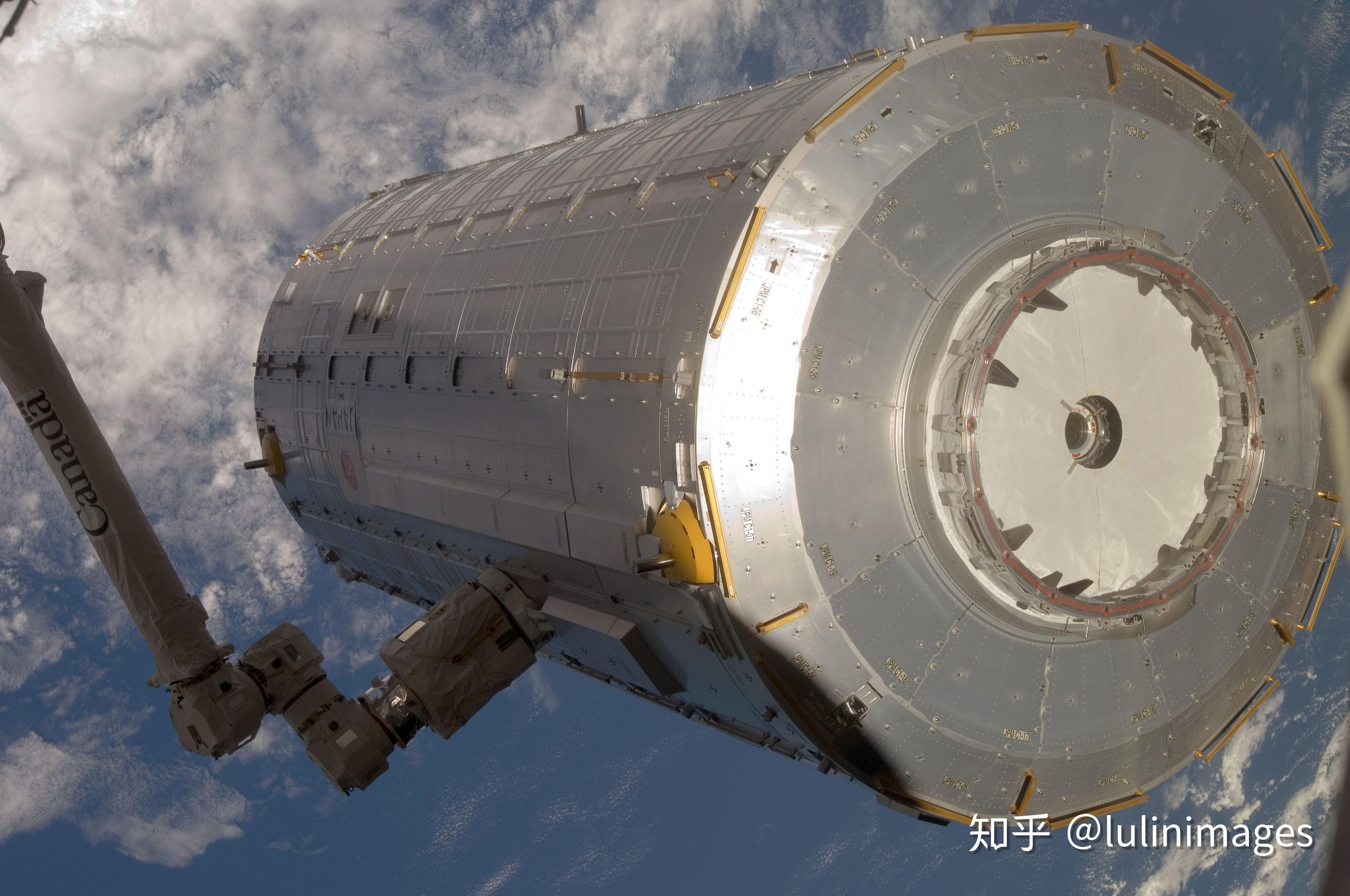 用乐高演示国际空间站建造过程是什么体验？ - 知乎