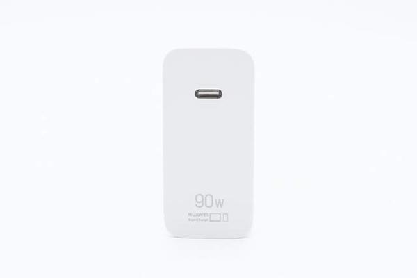 SCP 90W快充，单C极致输出，华为90W充电器评测 - 知乎