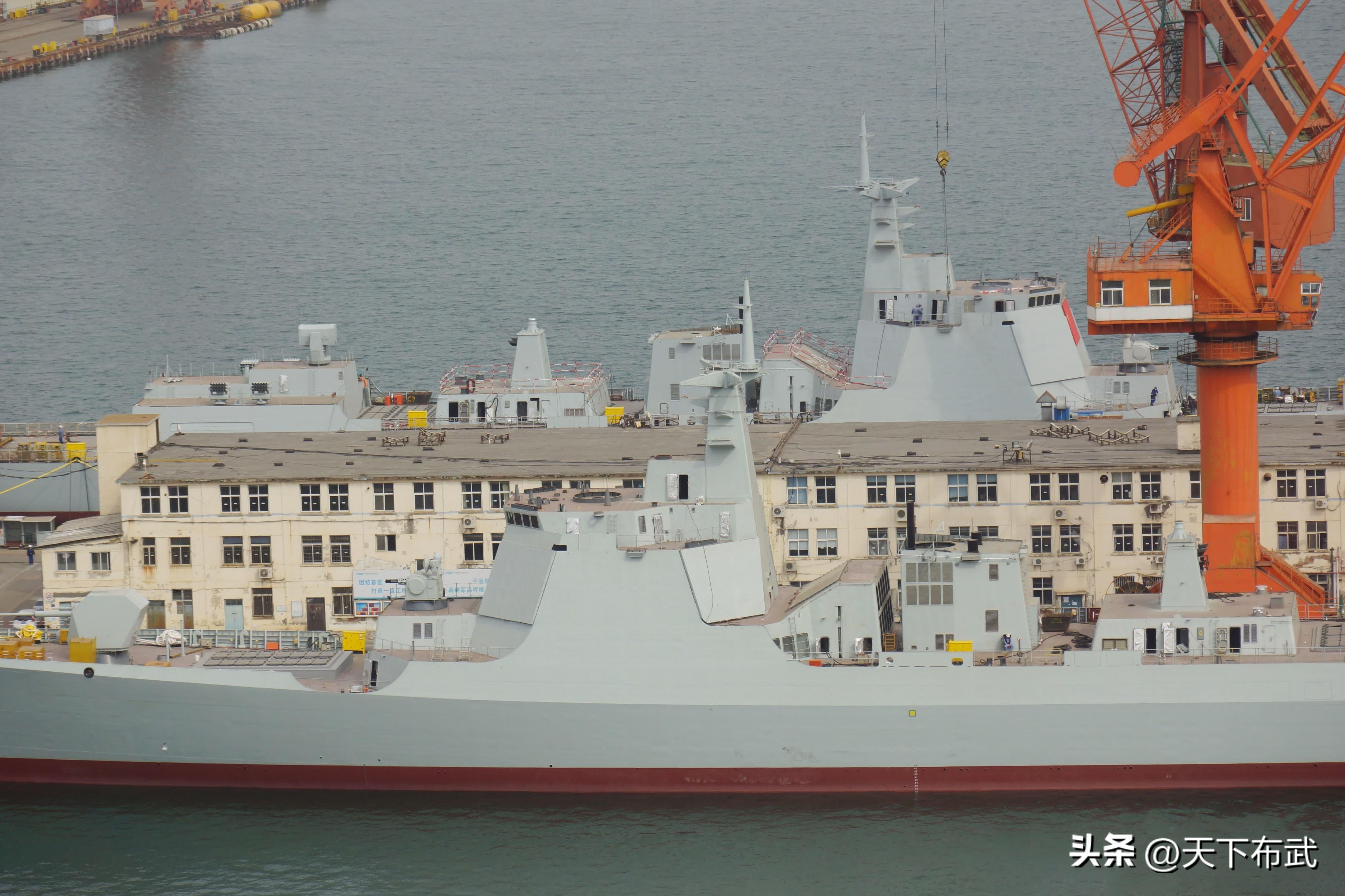 江南厂传来好消息，第2批055大驱上船台，第29艘052D即将下水！ - 知乎