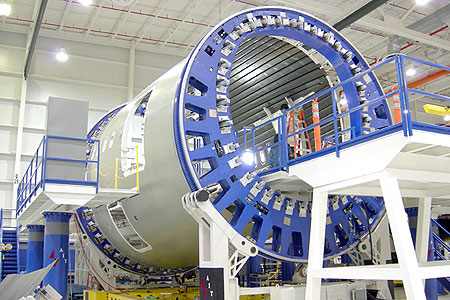 Spirit AeroSystems推出新型整体连续复合材料机身壁板 - 知乎