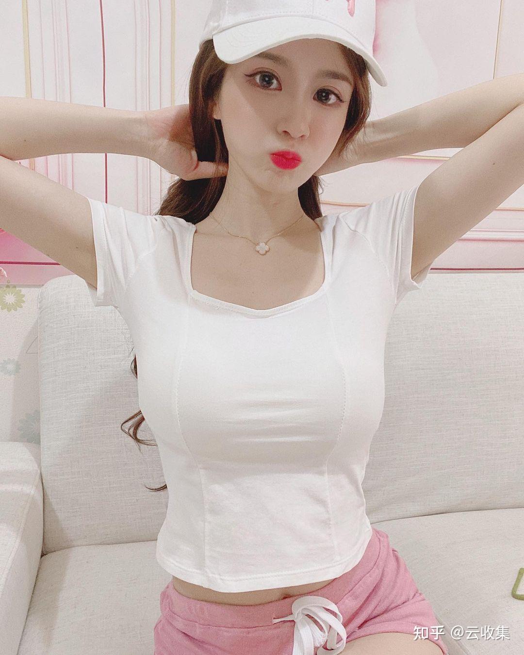 美女순 느 soon-ne 笑起来特别纯净、自然性感女友风格超受到欢迎（2）[45P] - 知乎