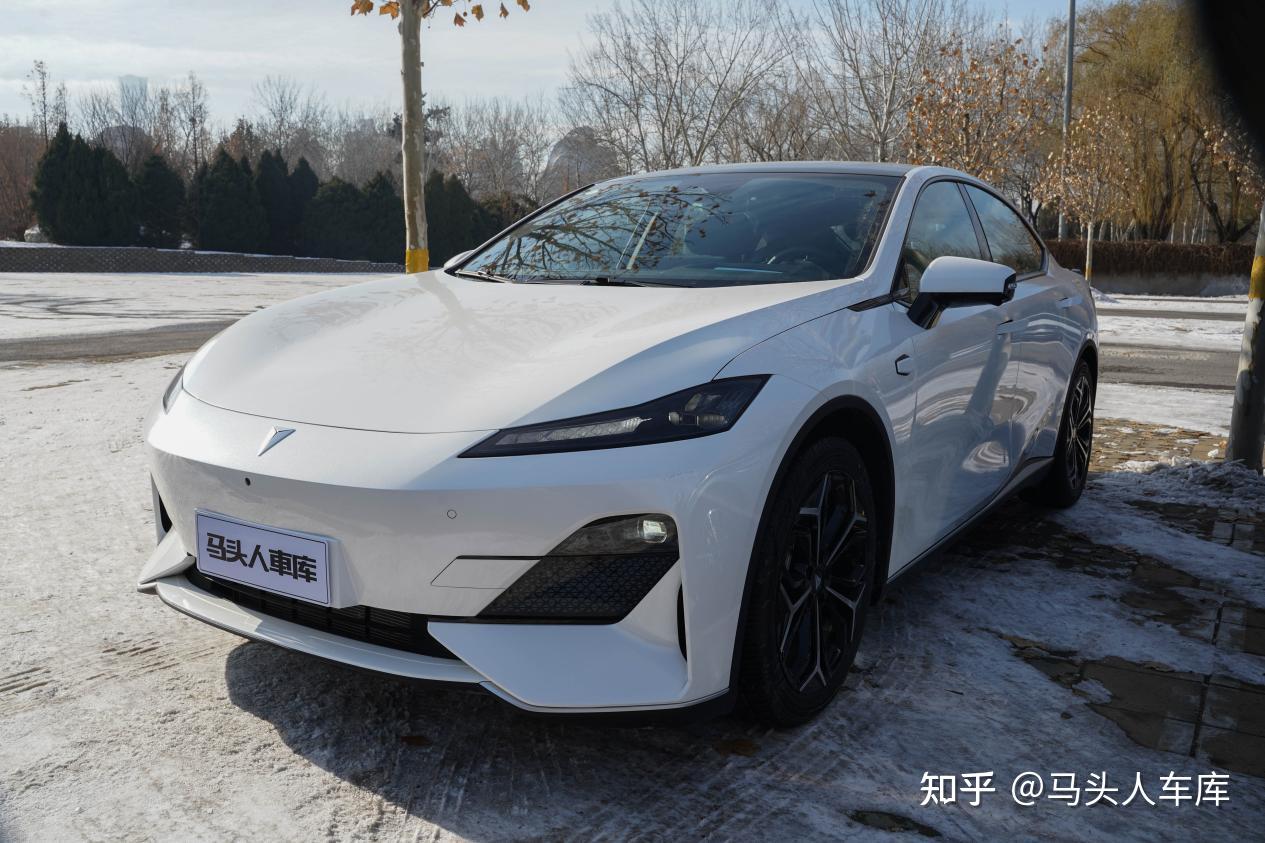 20万级内选一台驾趣电动轿车，深蓝SL03对比海豹你站哪一个？ - 知乎