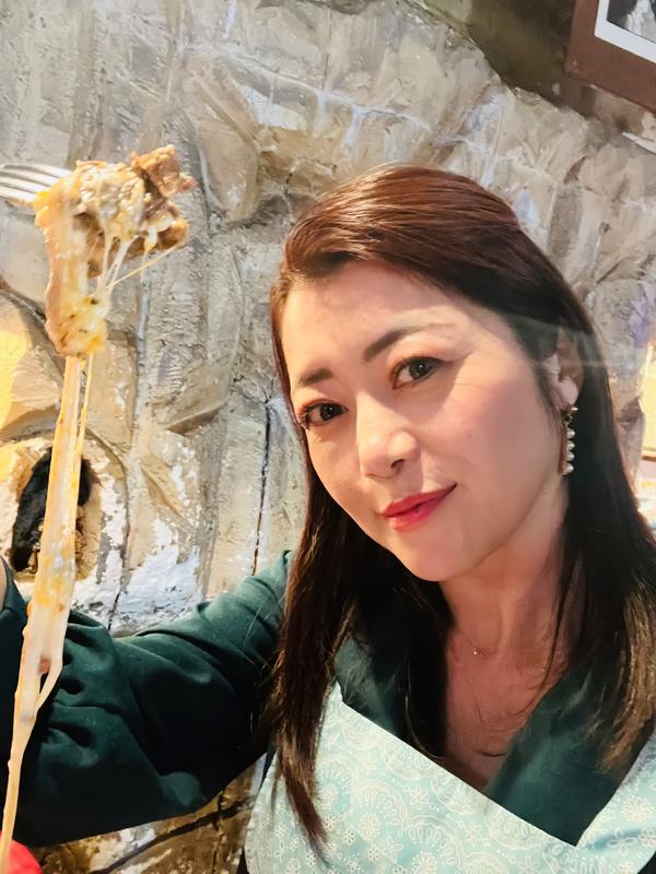 46岁北条麻妃近照,鱼尾纹微显但身材丰韵迷人,优雅贵气丝毫未减 知乎