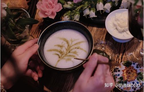 新中式茶馆Hello tea bar加盟轻人的“茶体验” - 知乎