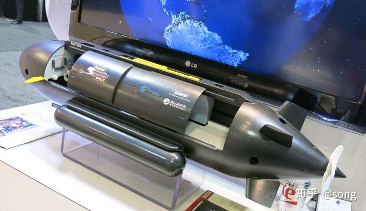 美国海军展示大型无人潜航器（Snakehead AUV）发射和回收系统 - 知乎