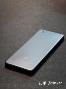 88％屏占比，499元神机——多亲Qin2 - 知乎