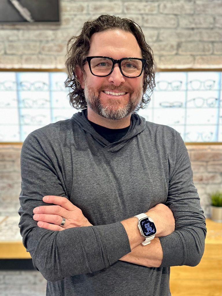 苹果公司前创意总监Paul Nixon加入JINS担任全球首席创意官 - 知乎