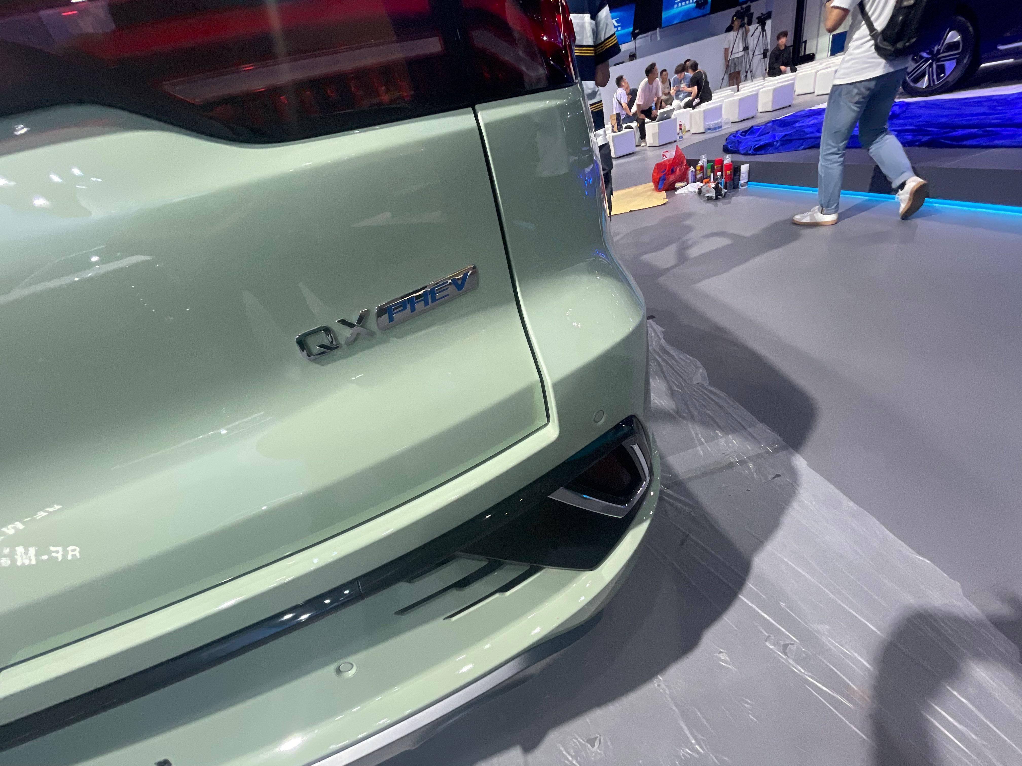 2023成都车展探馆：江淮QX PHEV - 知乎