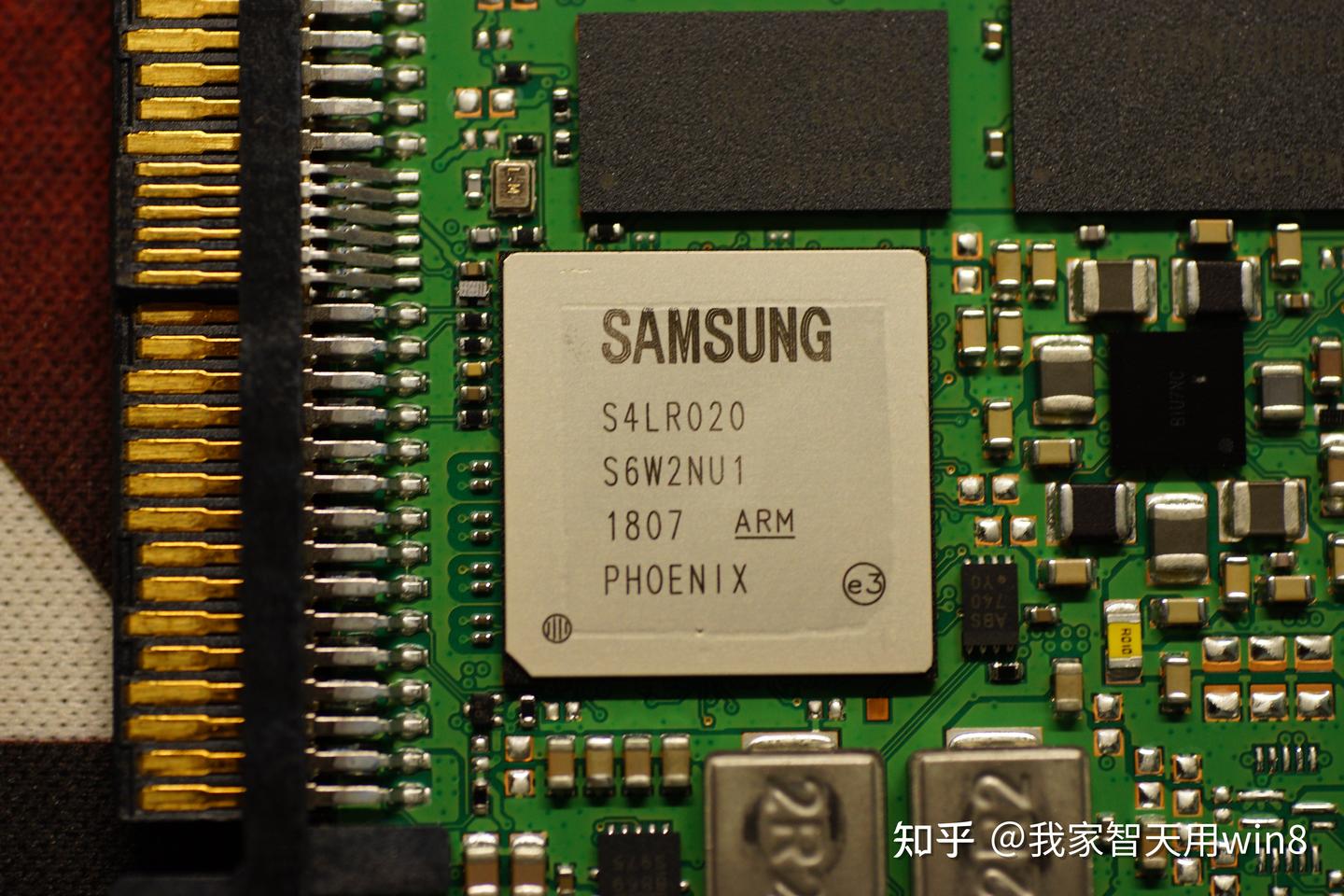 三星（Samsung） PM983 960G U.2 拆解测试 - 知乎