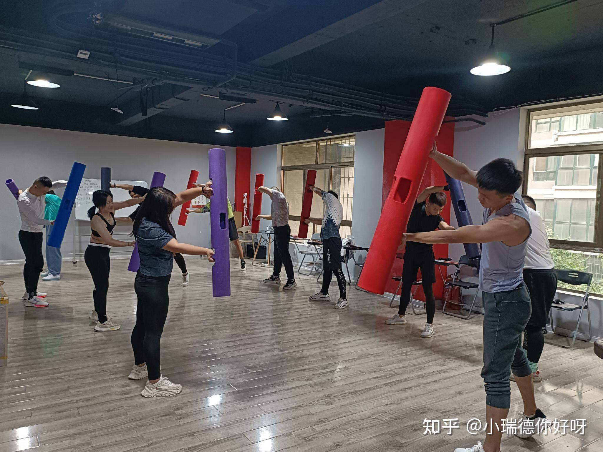 女孩做健身教练吃香吗? 知乎
