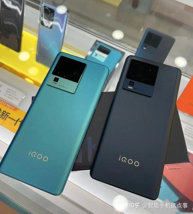 仅售3799元！iQOO 11系列正式发布，说说选购建议 - 知乎