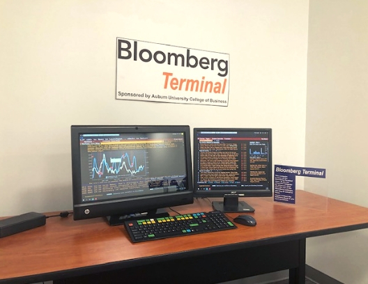 Bloomberg，杀疯了 - 知乎