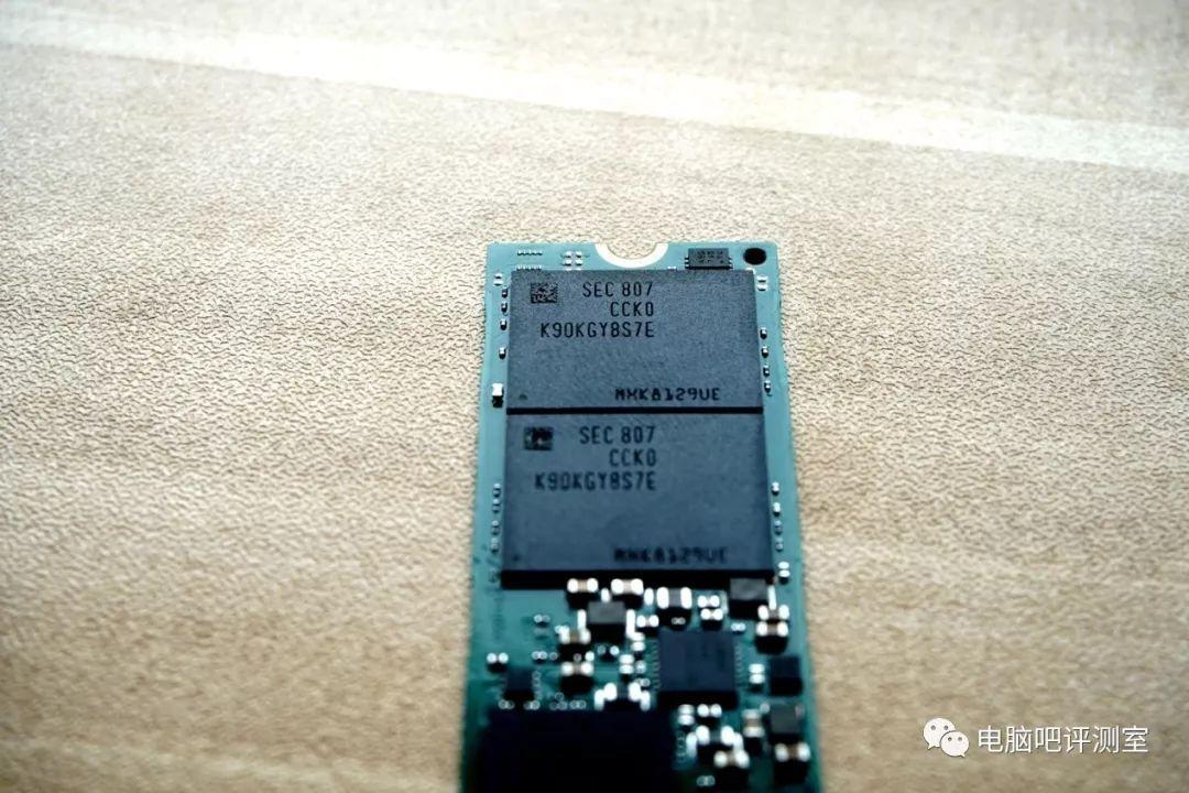 五行缺一 四款热门M2固态测评 之三 某星 PM961 - 知乎