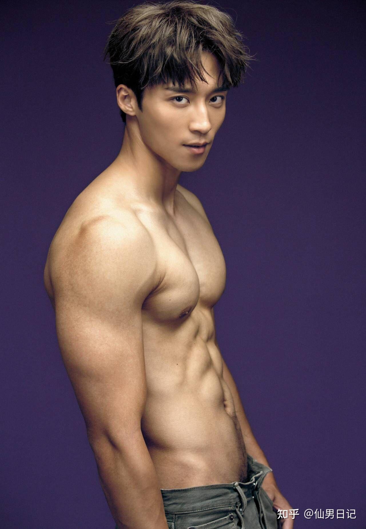 六块腹肌还穿网衣！186cm肌肉小哥玩得真野啊…… - 知乎