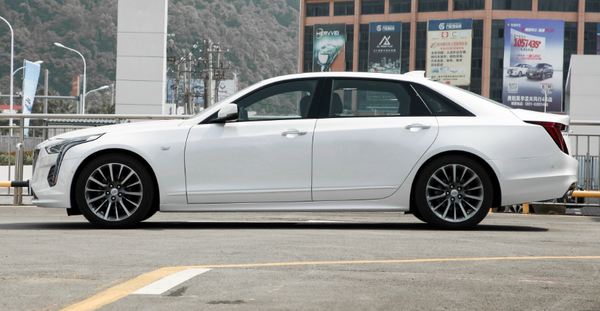 凯迪拉克CT6限量版产品力提升，为何带动销量却很难？ - 知乎