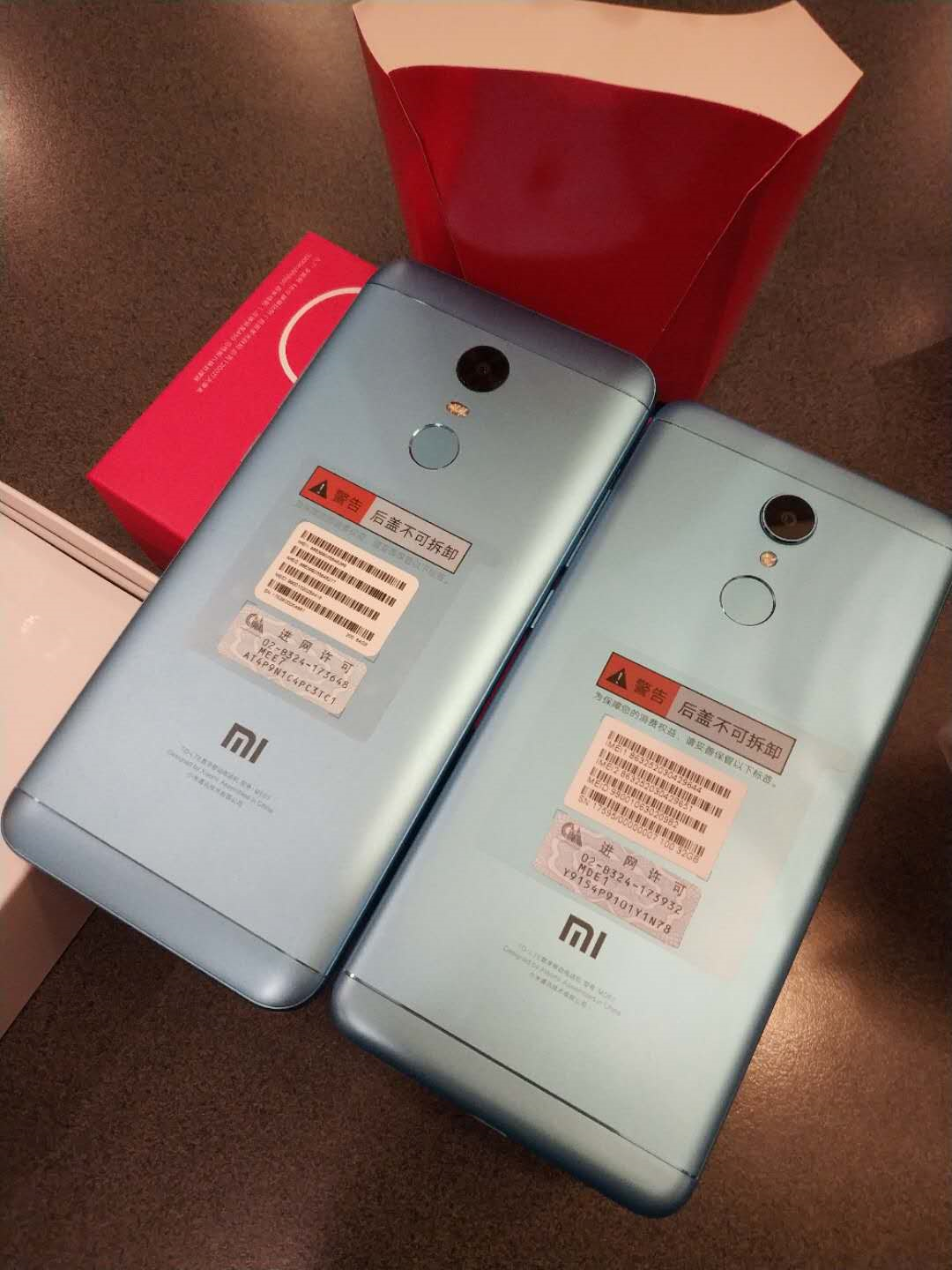 红米5PLUS昨天发售了，说一下跟同价位红米note4X的不同 - 知乎