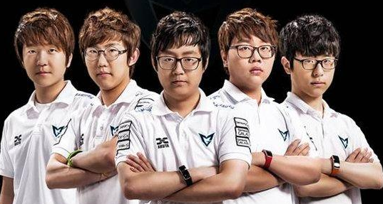 LOL：为何SSW被认为是最强战队？场均经济领先太过夸张 - 知乎