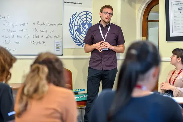 2020年剑桥大学暑期夏令营介绍 | UKSC英伦求学中心出品 - 知乎