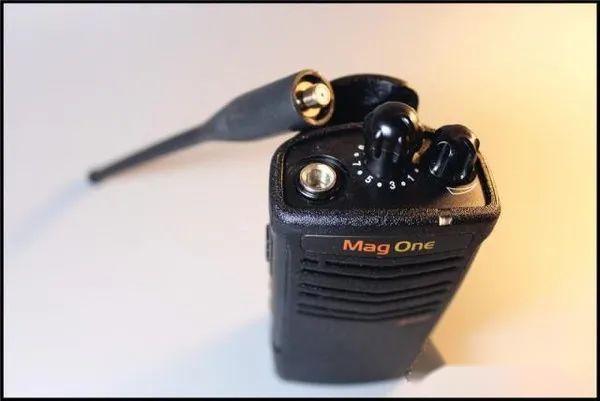 皮实耐用、稳定、高效，摩托罗拉Mag One A10D对讲机评测 - 知乎