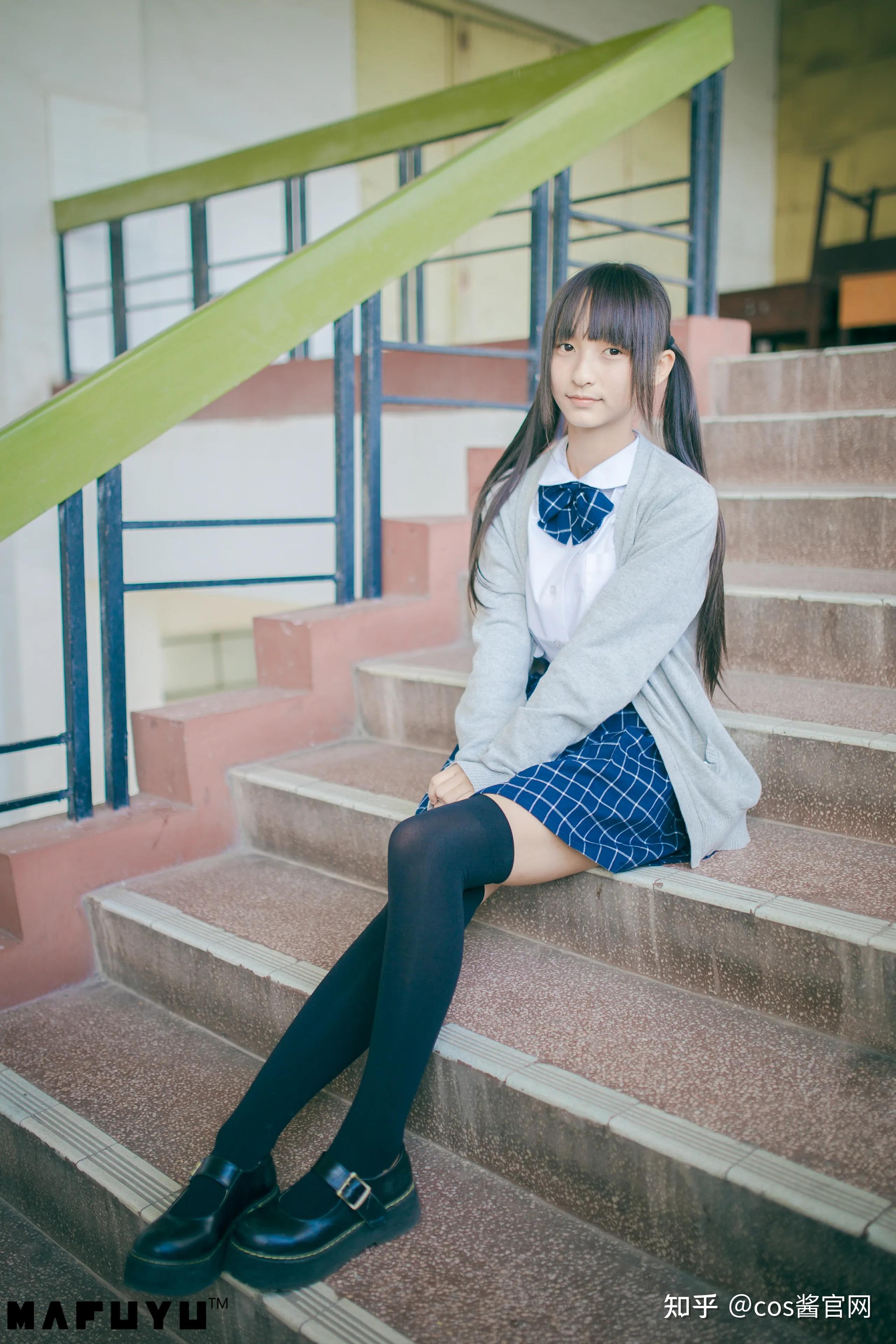 「神楽坂真冬」旧图 - JK系列1 - 知乎