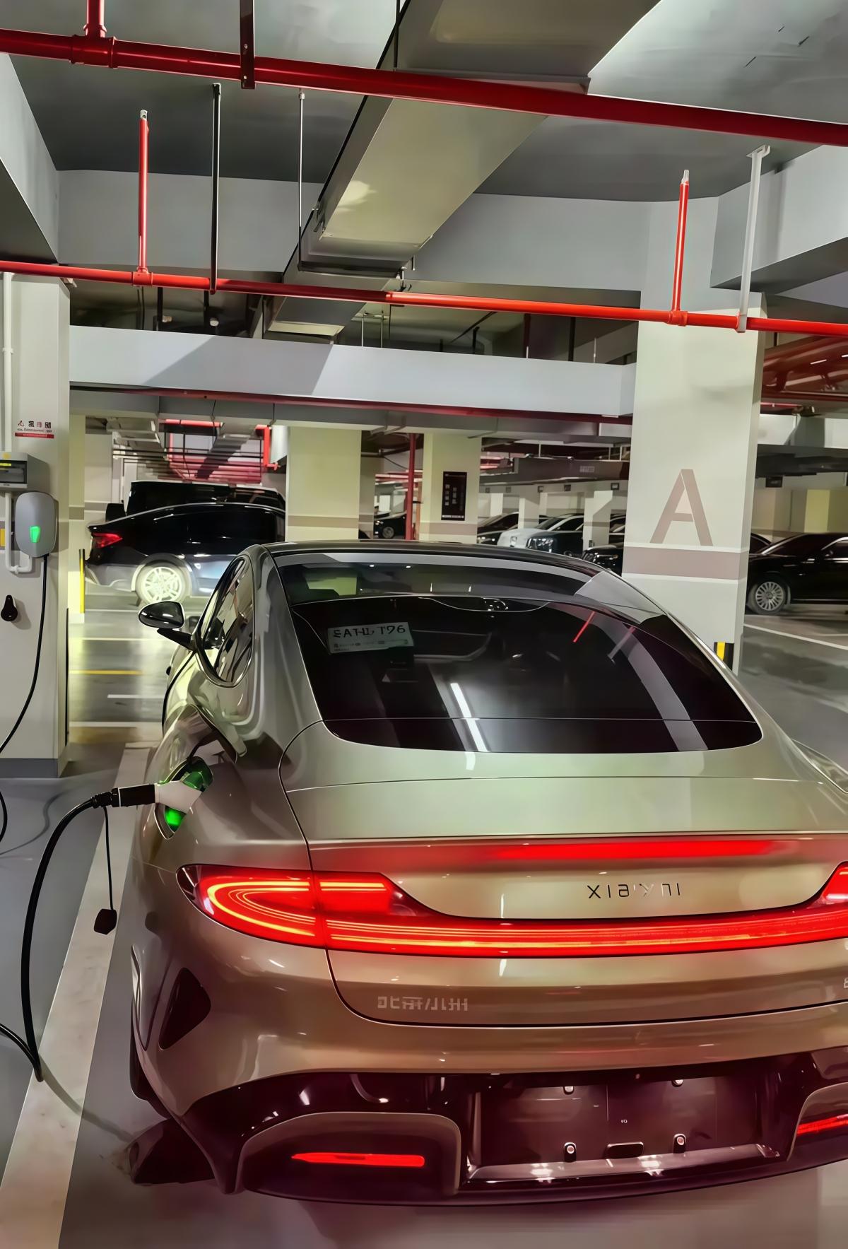 小米SU7快充400V充满真实花费多少时间？毕竟官标只能做参考 - 知乎