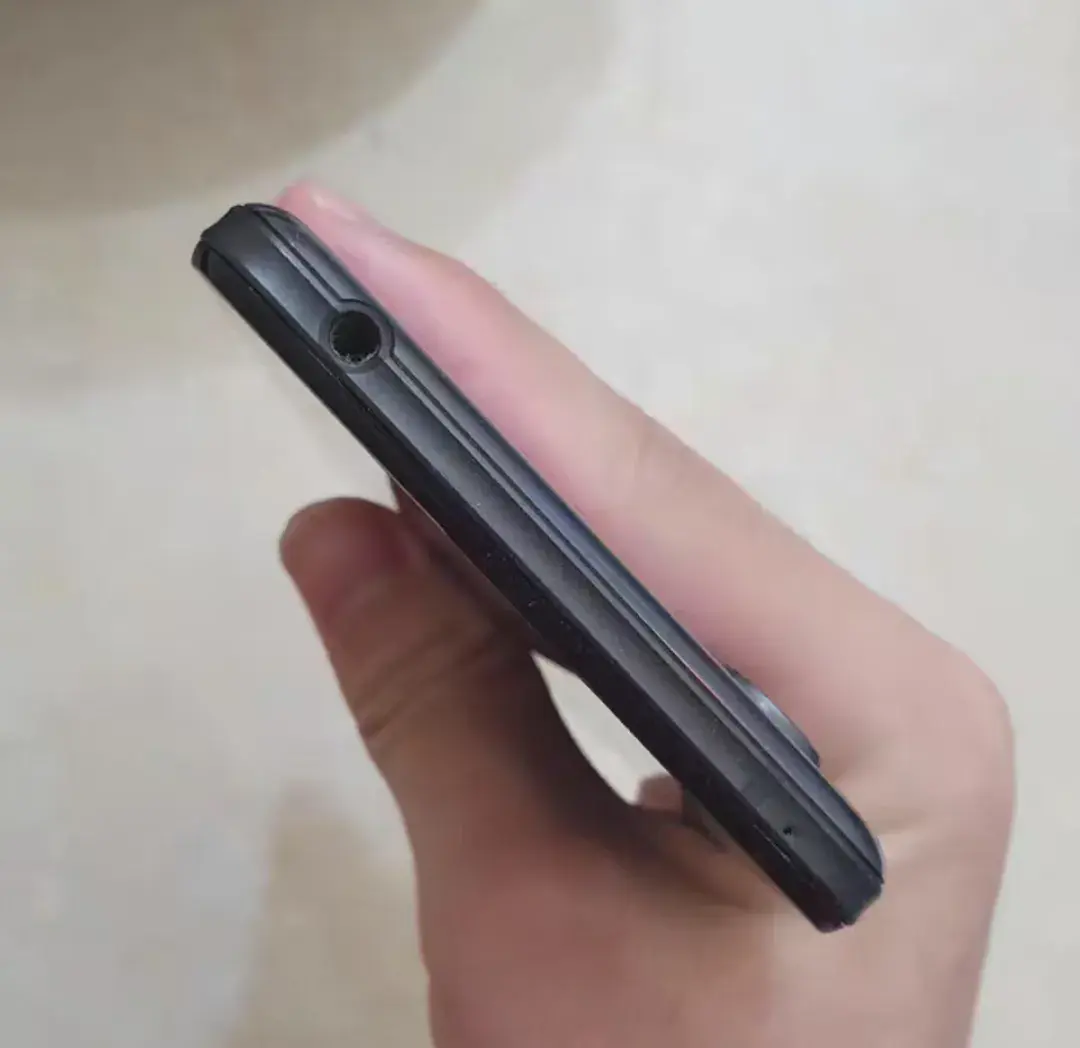 性价比强悍的洋垃圾，骁龙865+12G大内存，还有顶级2K LCD屏 - 知乎